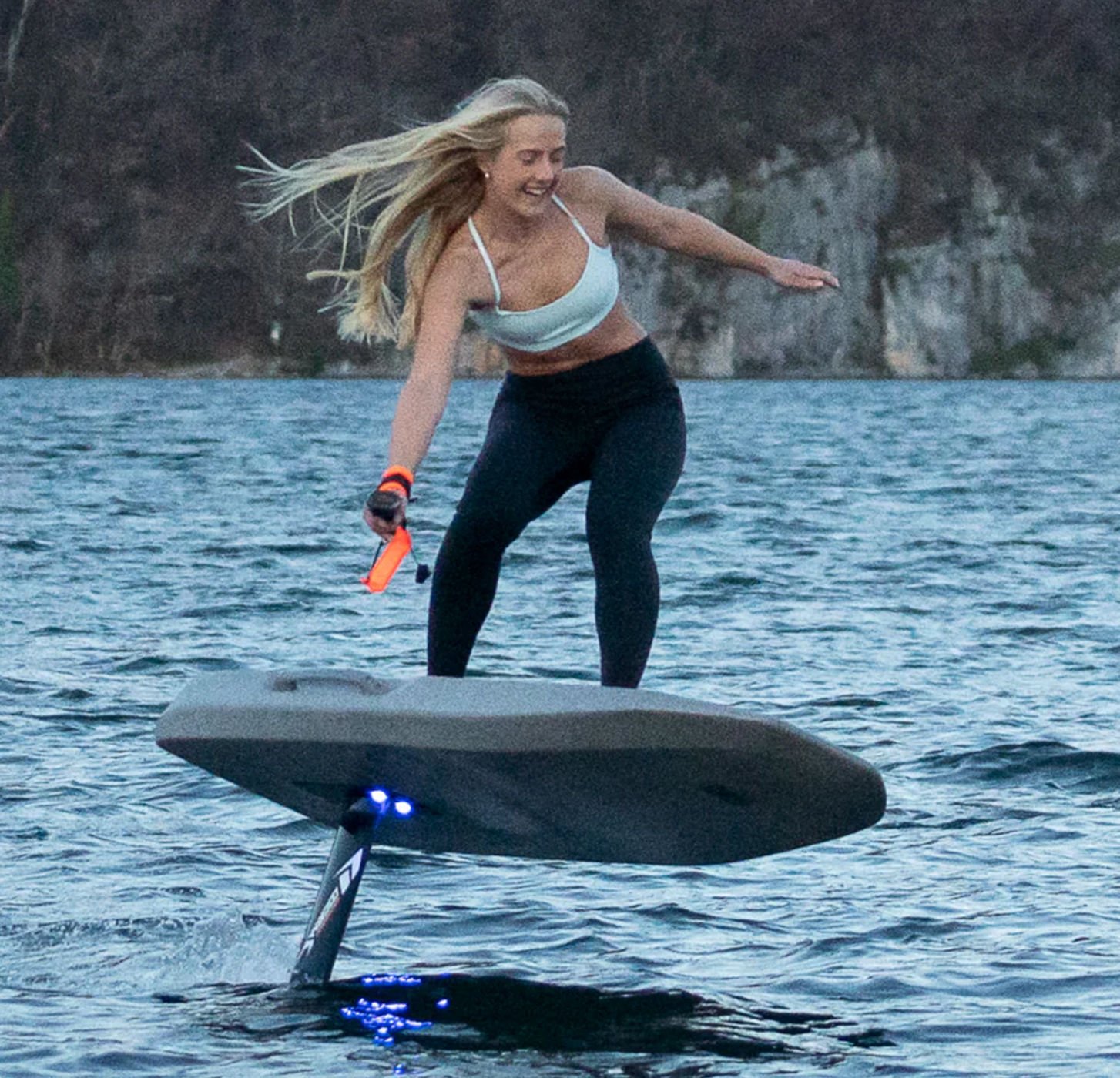 Haute Boards - Waydoo Flyer EVO PRO PLUS Efoil 130L + Tutma Kolu Set